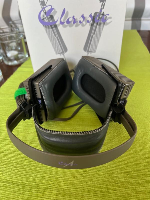 Used stax lambda for Sale | HifiShark.com Used stax lambda for Sale | HifiShark.com