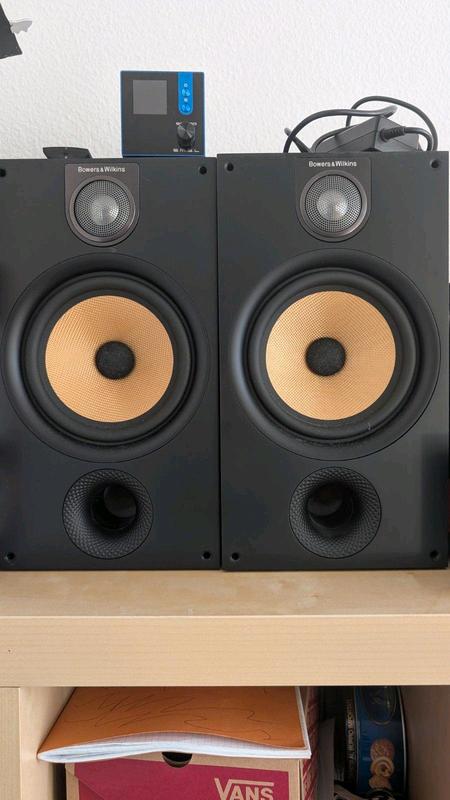 Used B&W 685 S2 Bookshelf speakers for Sale | HifiShark.com Used B&W 685 S2 Bookshelf speakers for Sale | HifiShark.com